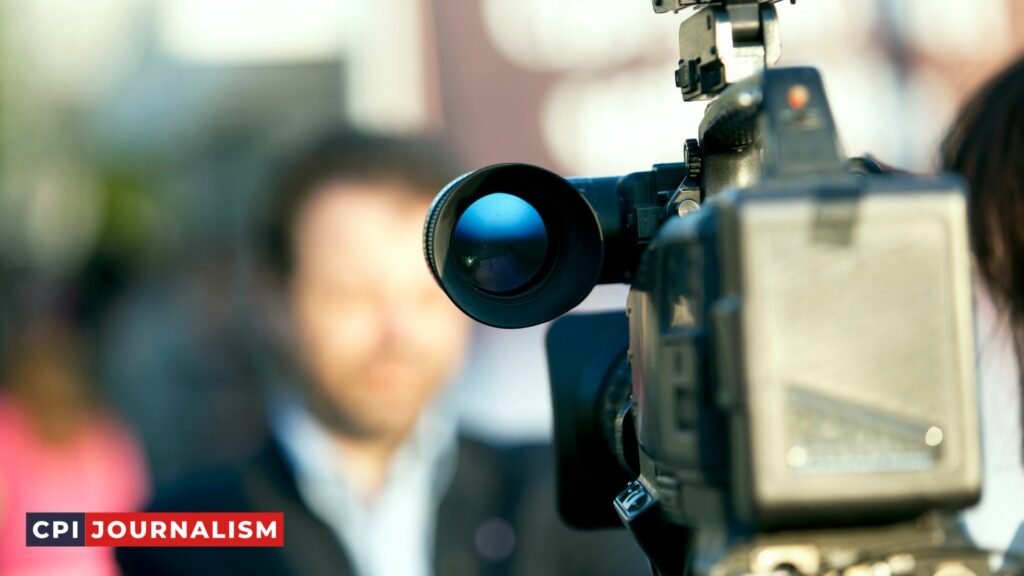 What Is The Difference Between Print Journalism And Broadcast ...