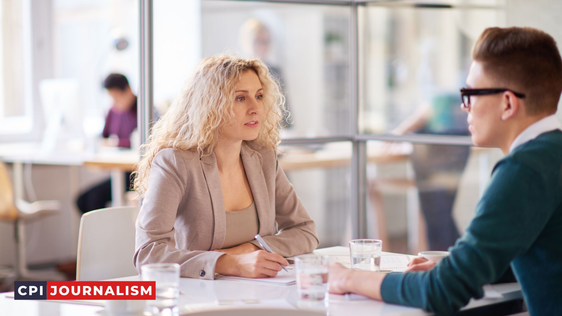 How Do Broadcast Journalists Approach Interviews With Sources And Subjects In A Story? - CPI ...